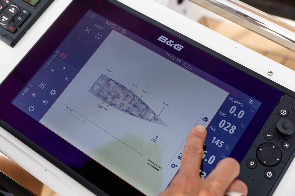 Update for Zeus Chartplotter Owners from B&G - Blue Bottle Marine