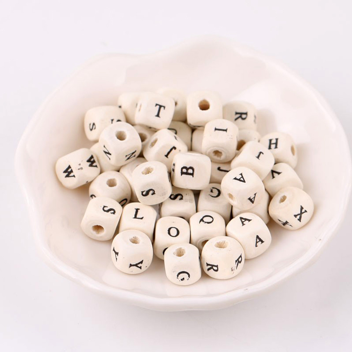 200pcs Natural Wooden Alphabet Letter Cube Beads bead mixed letters ...