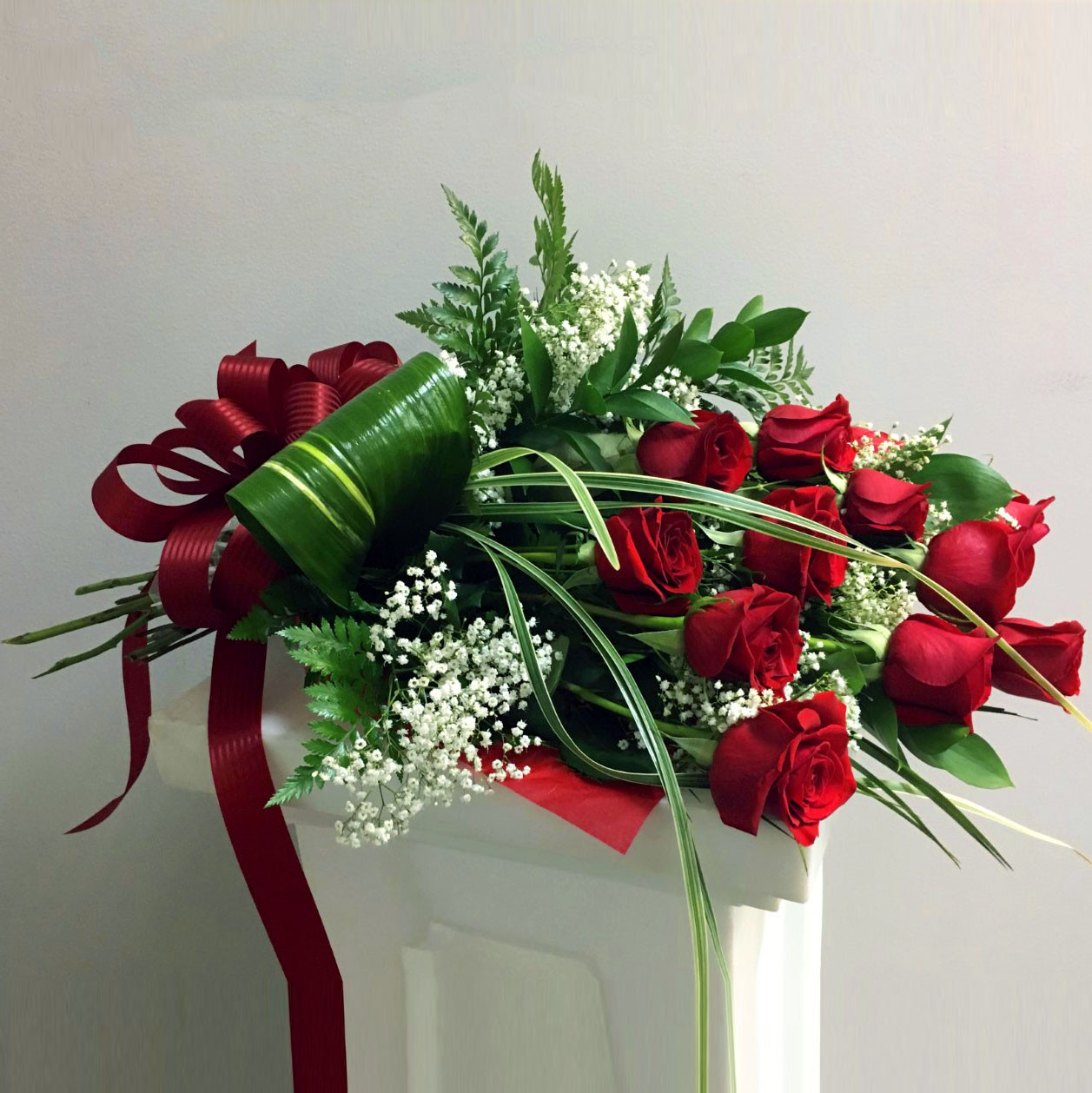 Flower Den | Rose Presentation Bouquet