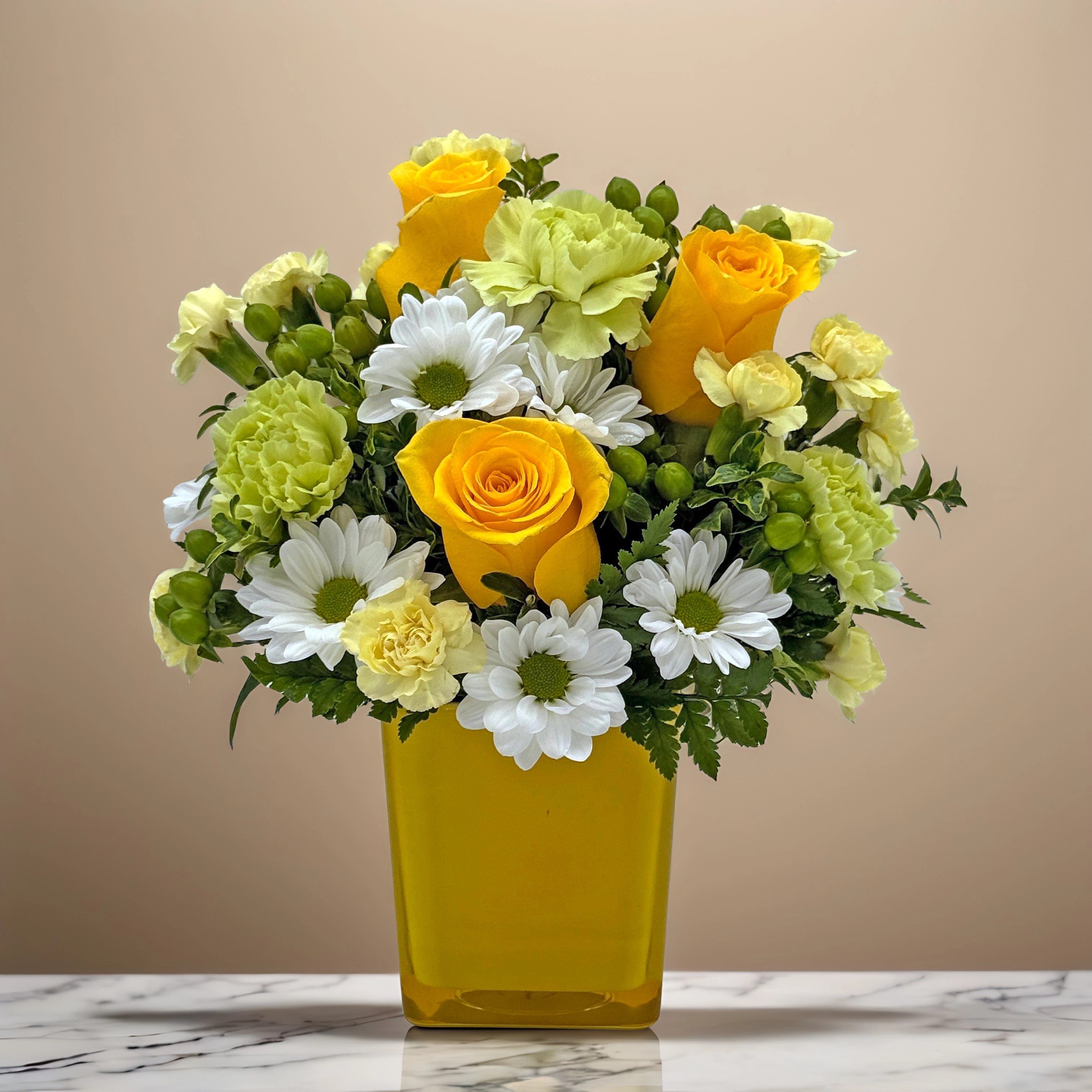 Bright Horizons Bouquet | Yellow Roses & White Daisies