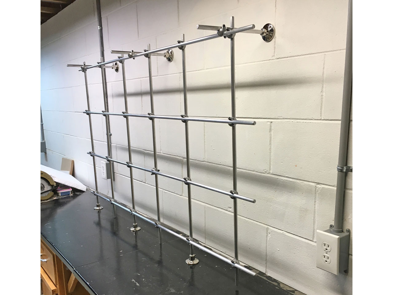 1/2" Diameter White Fiberglass Laboratory Frame/Lattice Rods
