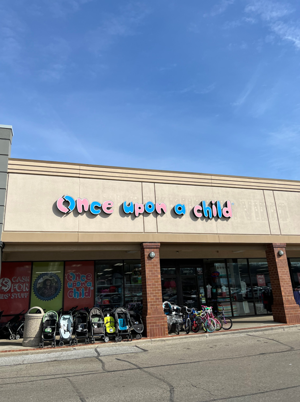 How To Declutter, Earn Cash & Find the Best Toys at Once Upon A Child ...
