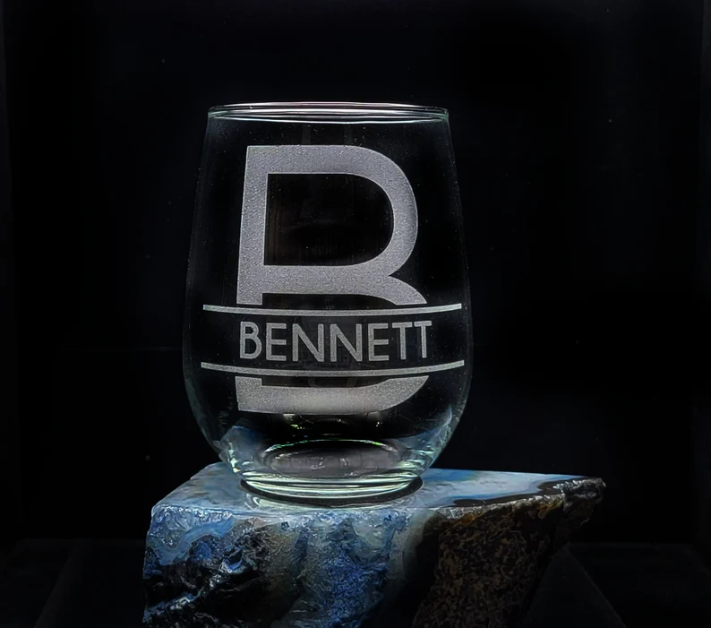 Personalized Etched Stemless Wine Glass, Modern Minimalist Monogram ...