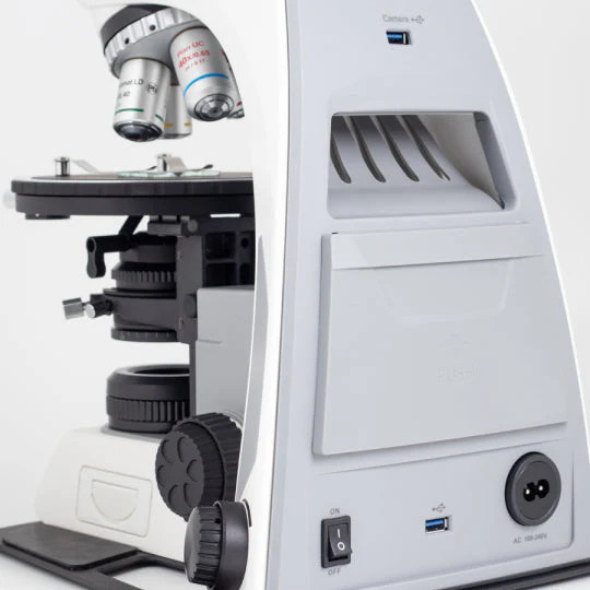 Motic Panthera TEC POL Trinocular Microscope