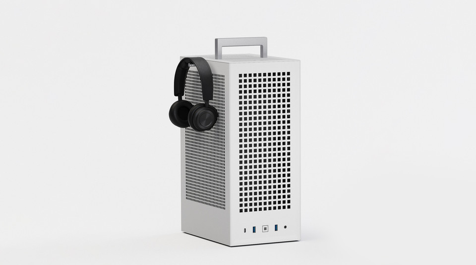 Store PC Cases HYTE