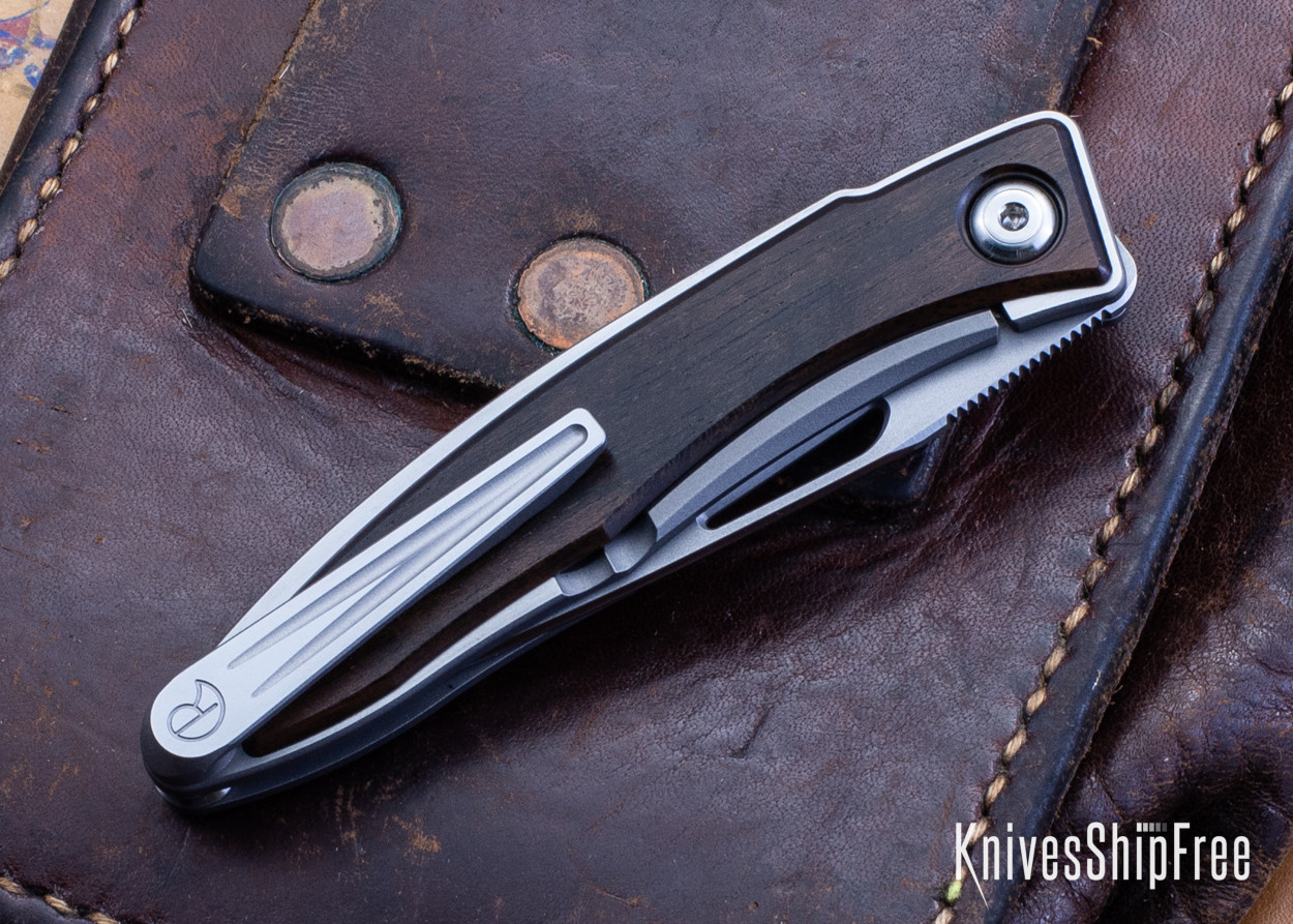 Chris Reeve Knives: Mnandi - Macassar Ebony - CR02DL001