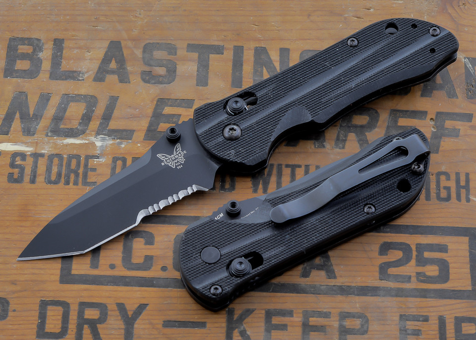 Buy Benchmade Knives: 904SBK Mini Stryker - Black Blade - Serrated ...