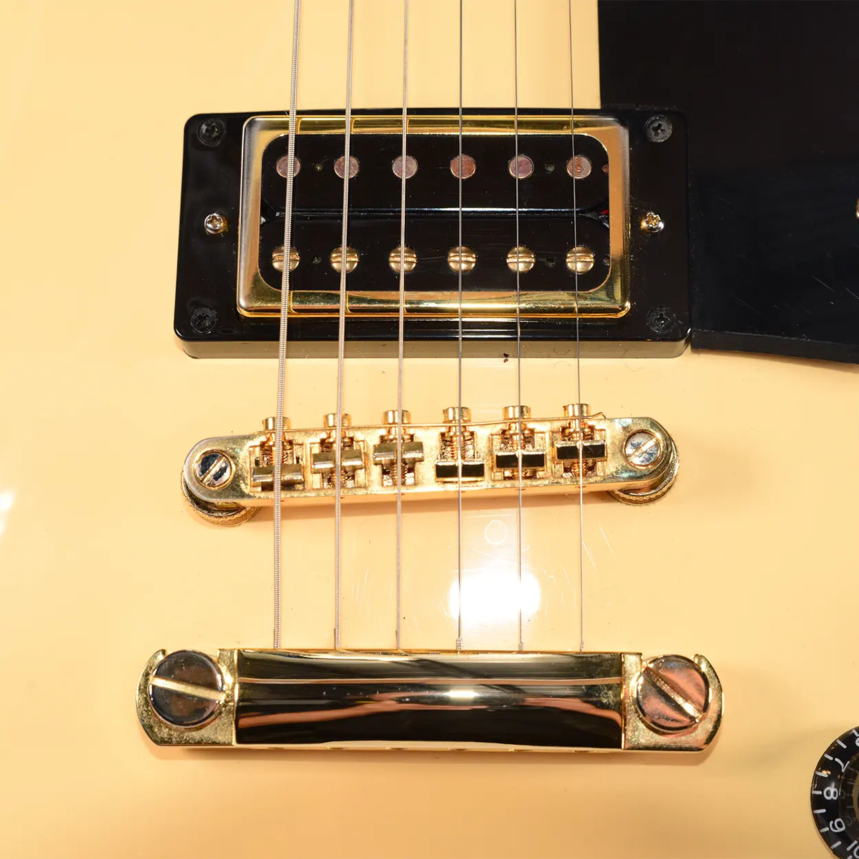 Epiphone Les Paul Custom Antique Ivory 2021 USED - The Music Den