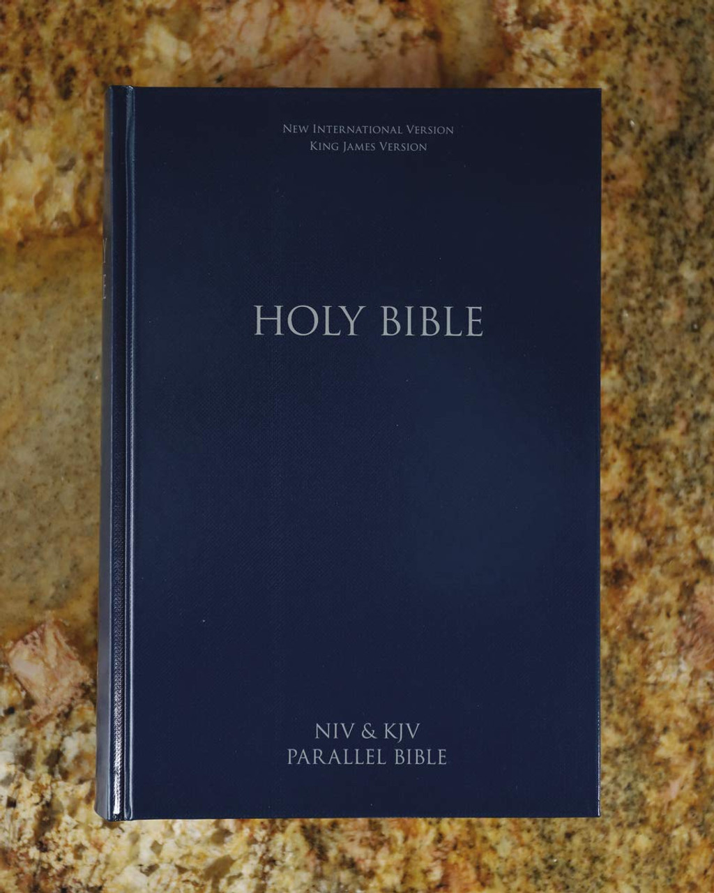 NIV / KJV Parallel Bible Large Print - Museum of the Bible Store