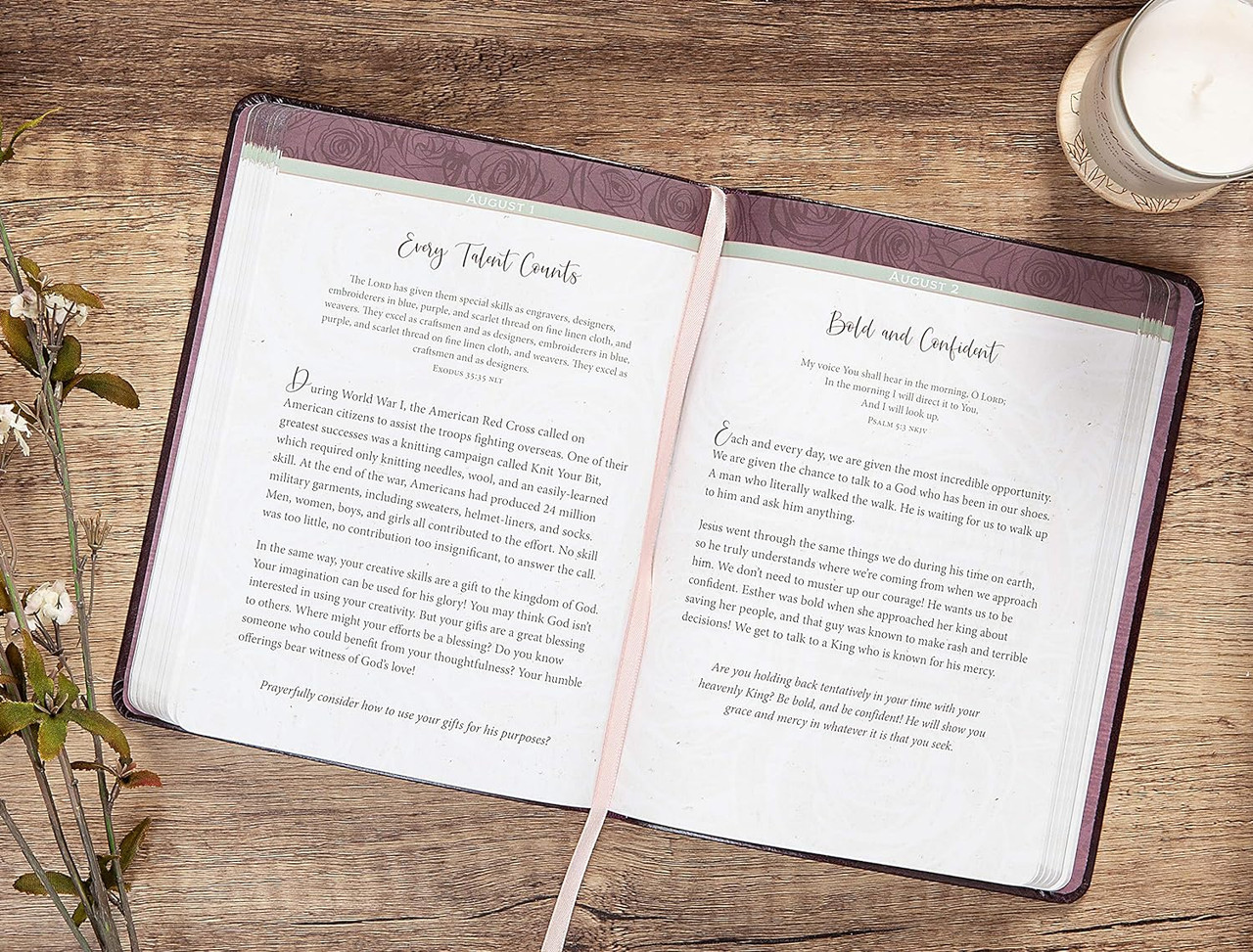Daily Strength for Women - 365 Day Devotional - Museum of the Bible Store