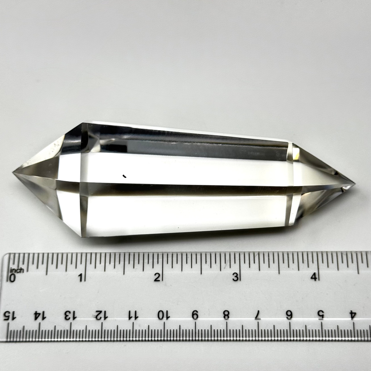 Vogel Wand with Floating Crystals, 6 Facets (184 Grams)
