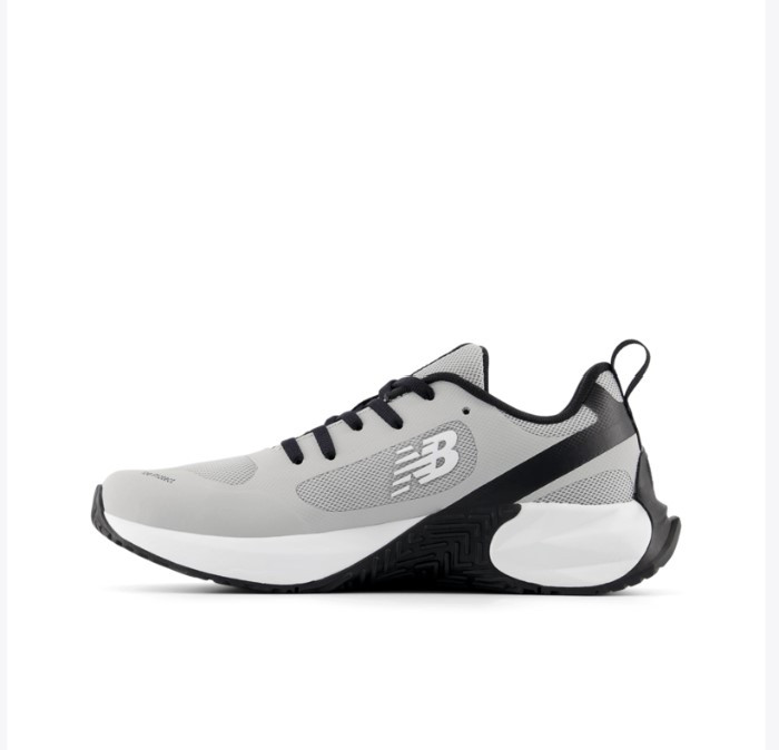 New Balance Big Kid's Fuel Cell Play Lace in Grey and Black - Daniels Shoes
