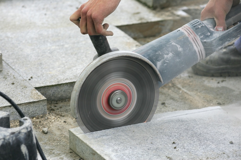 How to Cut Ferrous Metal Like a Pro: Best Saws & Blades - The ...