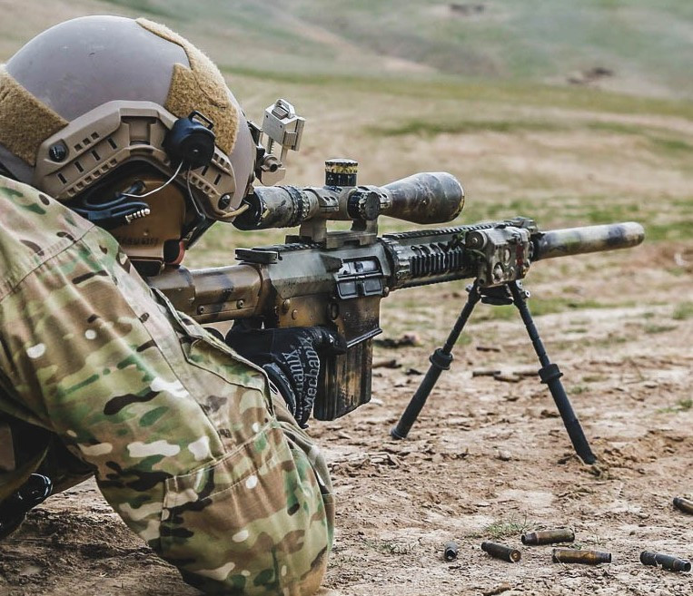 Knights Armament KAC 7.62 Free Float Rifle RAS (Mk11 Mod0) w/3 panels