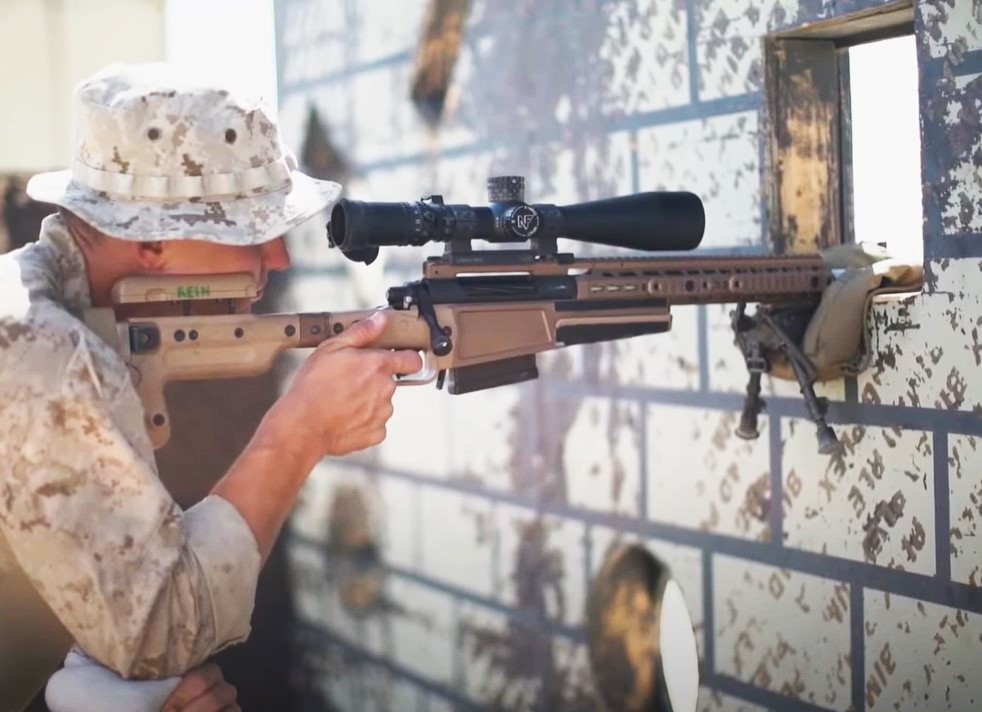 Mk13 Mod 7 Sniper Rifle US Navy Crane Full Deployment Kit