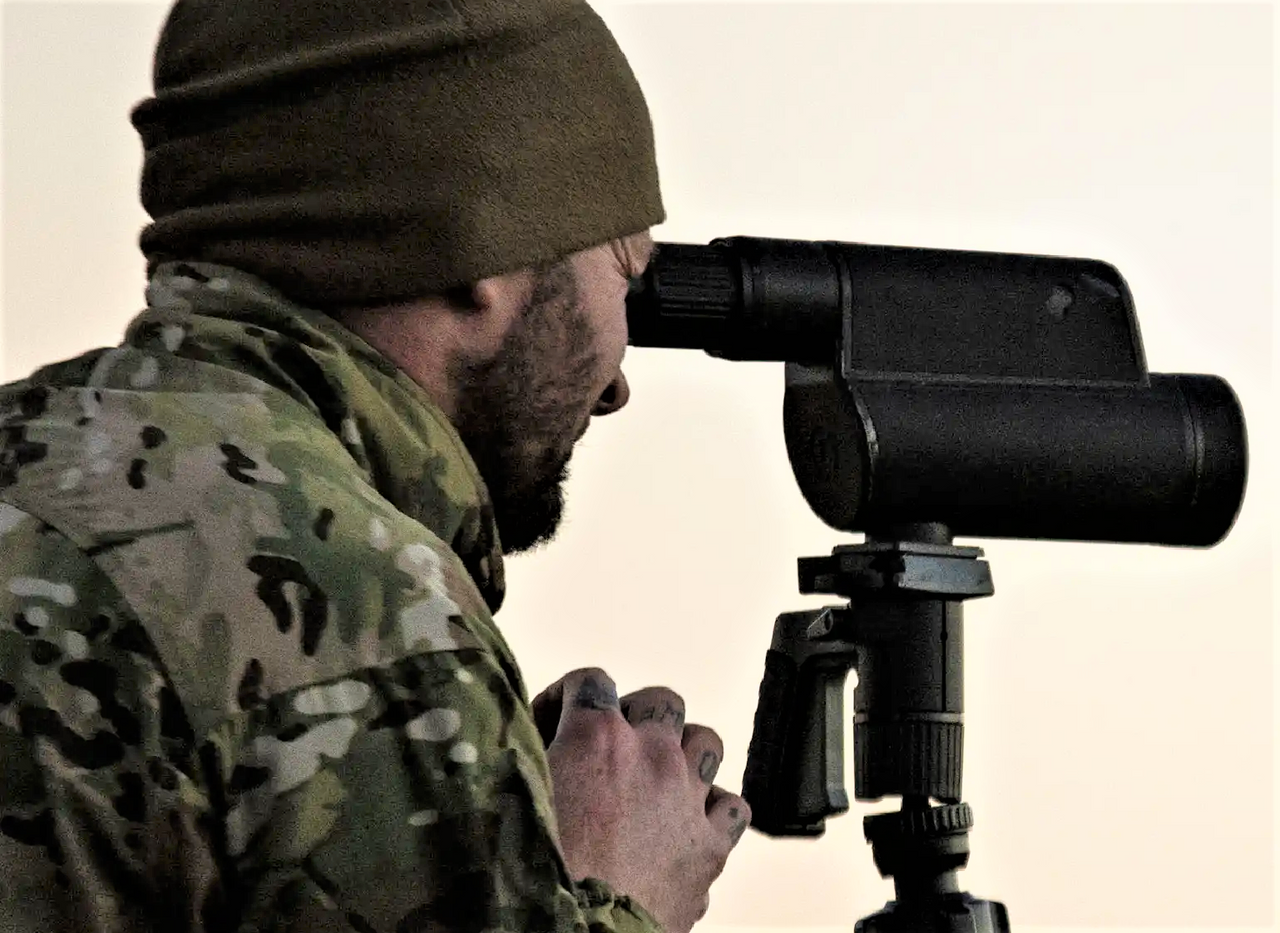 Leupold Mark 4 Spotting Scope 12-20x60mm with TMR reticle