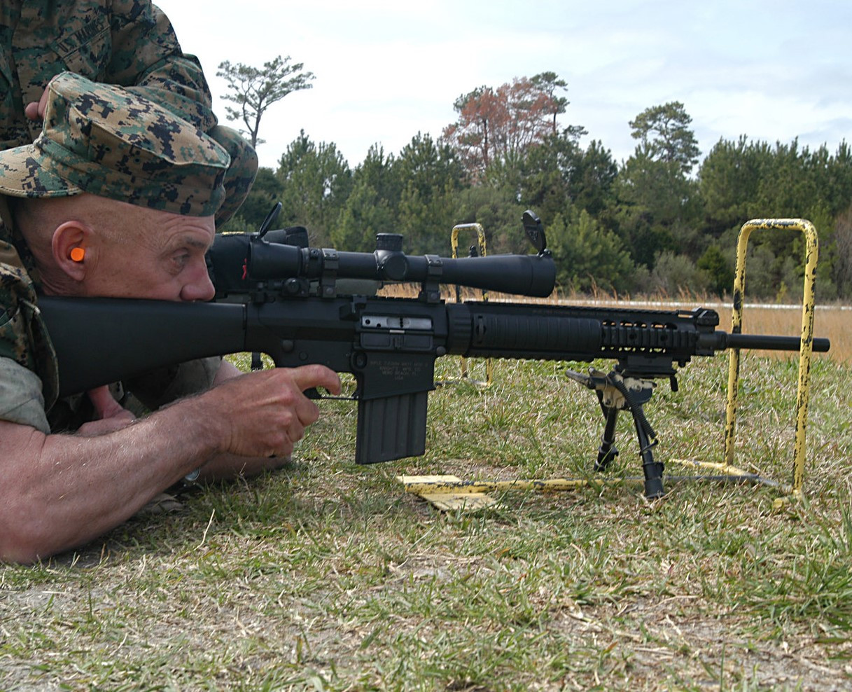 Knights Armament KAC 7.62 Free Float Rifle RAS (Mk11 Mod0) w/3 panels