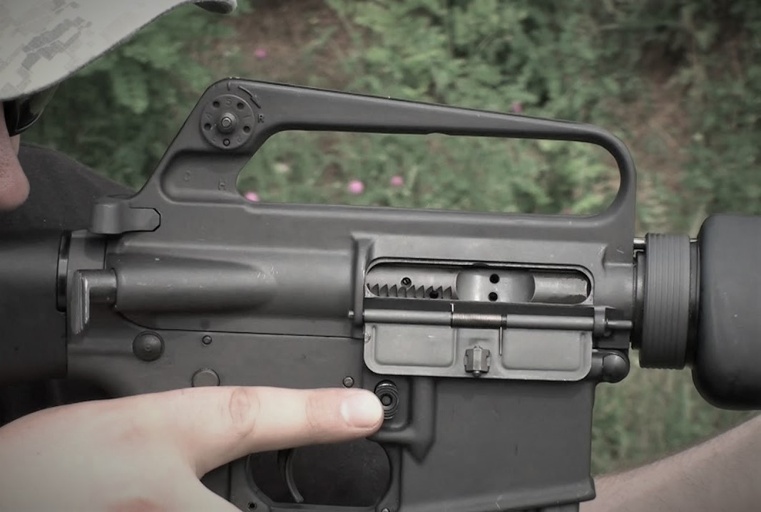 M16A1 Carry Handle Upper Receiver - Complete - Retro