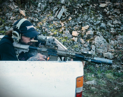 Irregular Defense FEER B5 SOPMOD Cheek Riser - 0.75" - Black and FDE