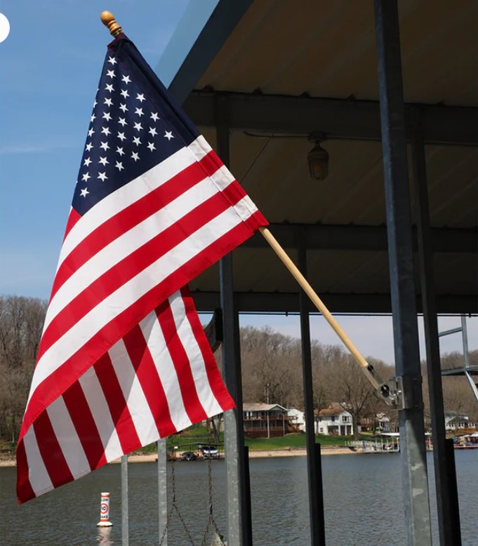Buy Adjustable Flag Kit for Docks | The Shore Shack