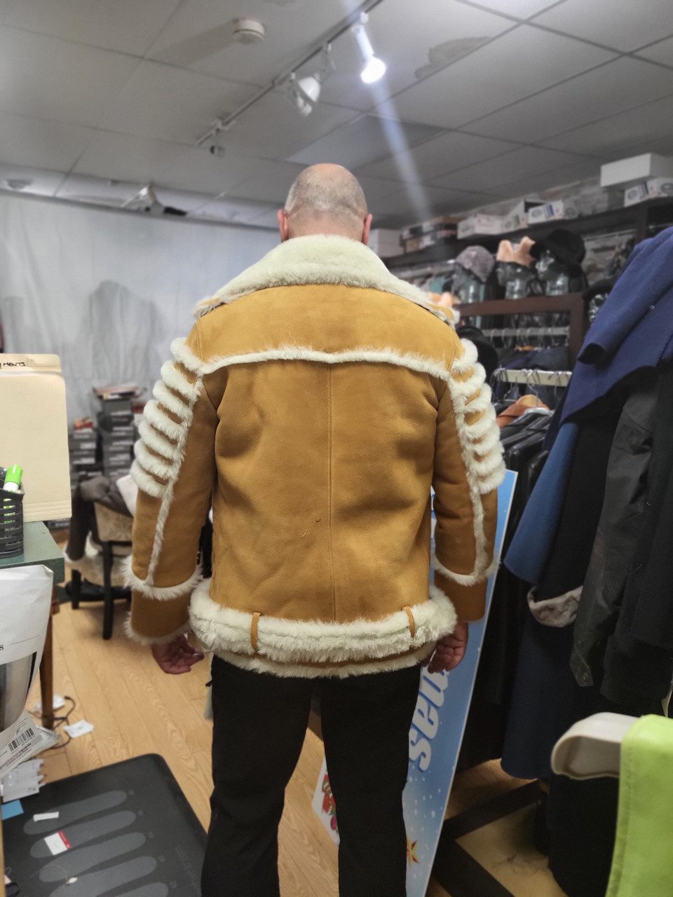 Vn Dsel Shearling Jacket - Rugged Elegance for Contemporary Style ...