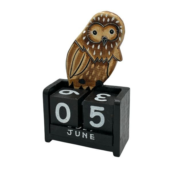 7888 CC CARVED OWL DATE BLOCK 7cm x 10cm x 5cm