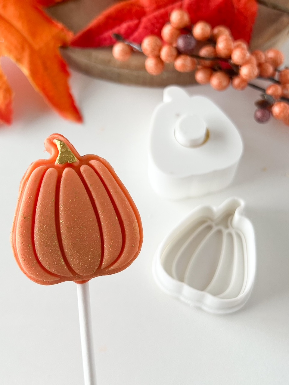 Christine's Molds cake decorating supplies