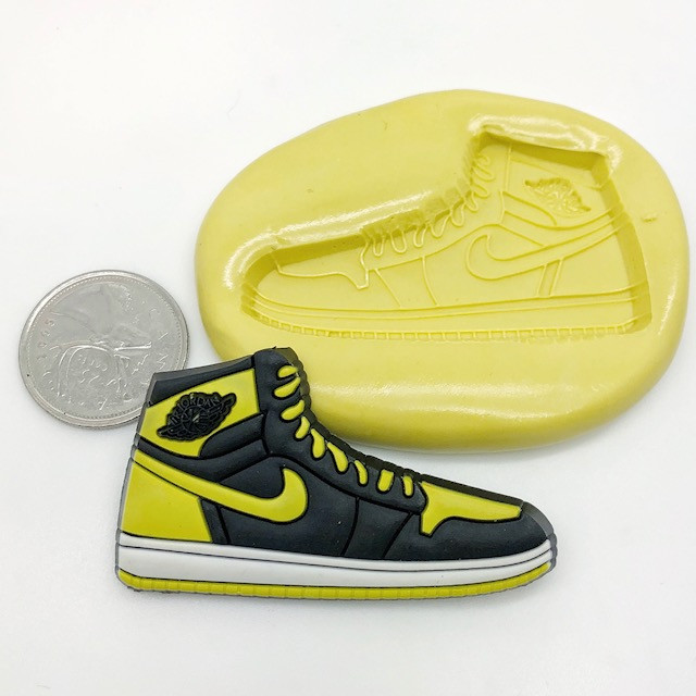 Christine's Exclusive Handmade Molds - Sneaker - Page 1 - Christines Molds