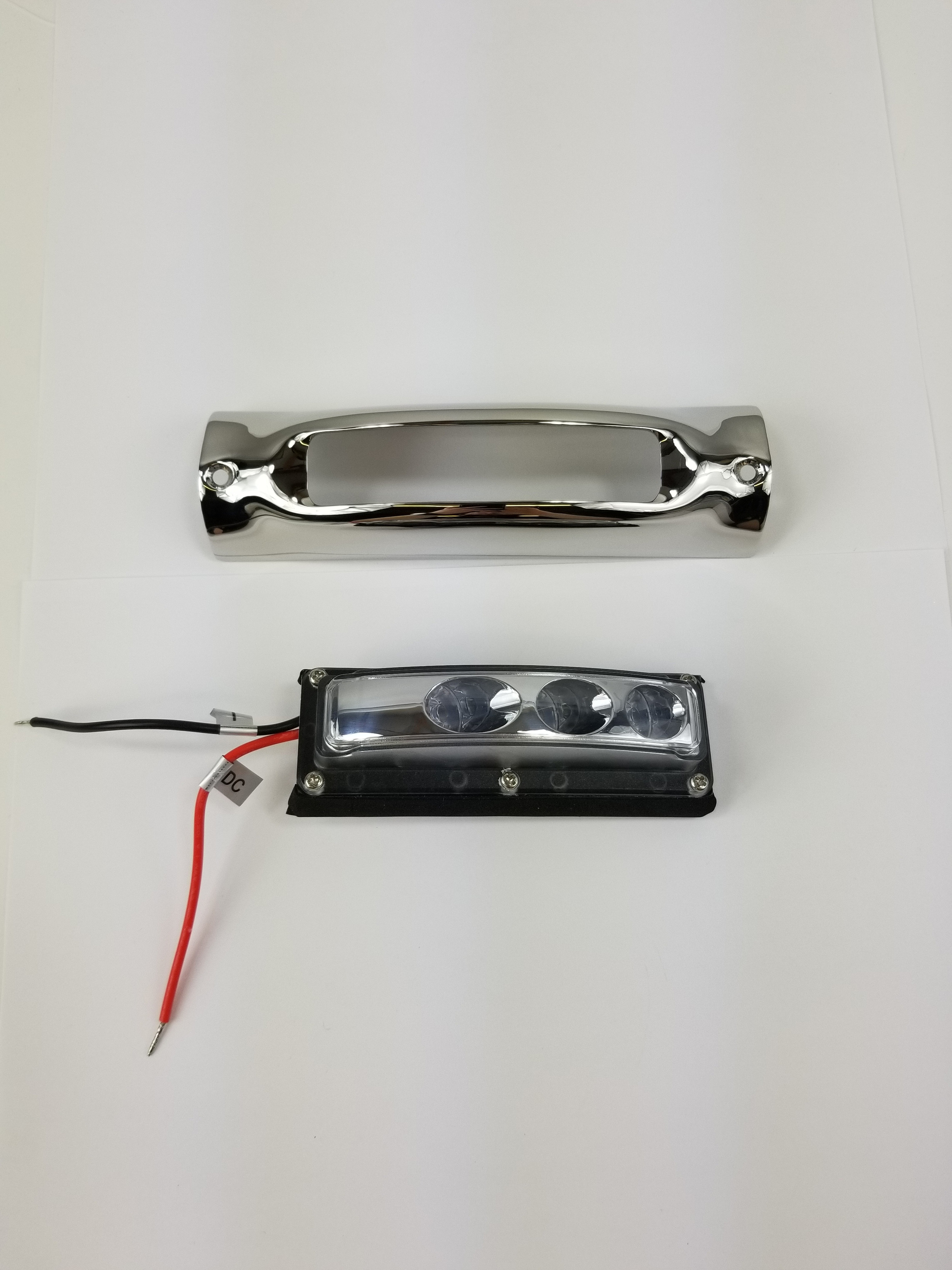 MasterCraft Bow Docking Light (403093A, 401020P, 401020S)