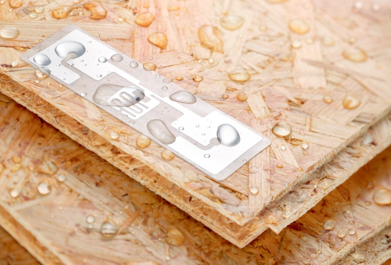 SMARTRAC Sensor DogBone RFID Wet Inlay (RFMicron Magnus S)