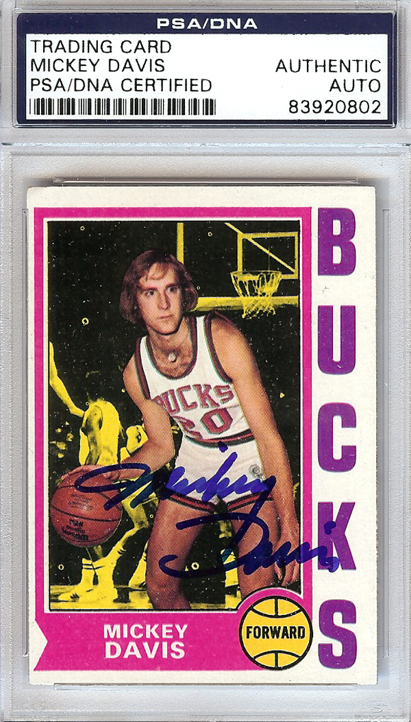 Mickey Davis Autographed 1974 Topps Card #73 Milwaukee Bucks PSA/DNA ...