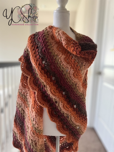 Handmade-Crochet Shawl. Banshee Color.
