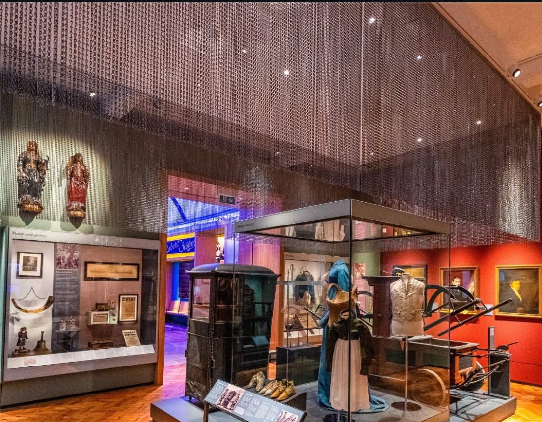 The Salisbury Museum ~ Work Haus Project - Sway Screens