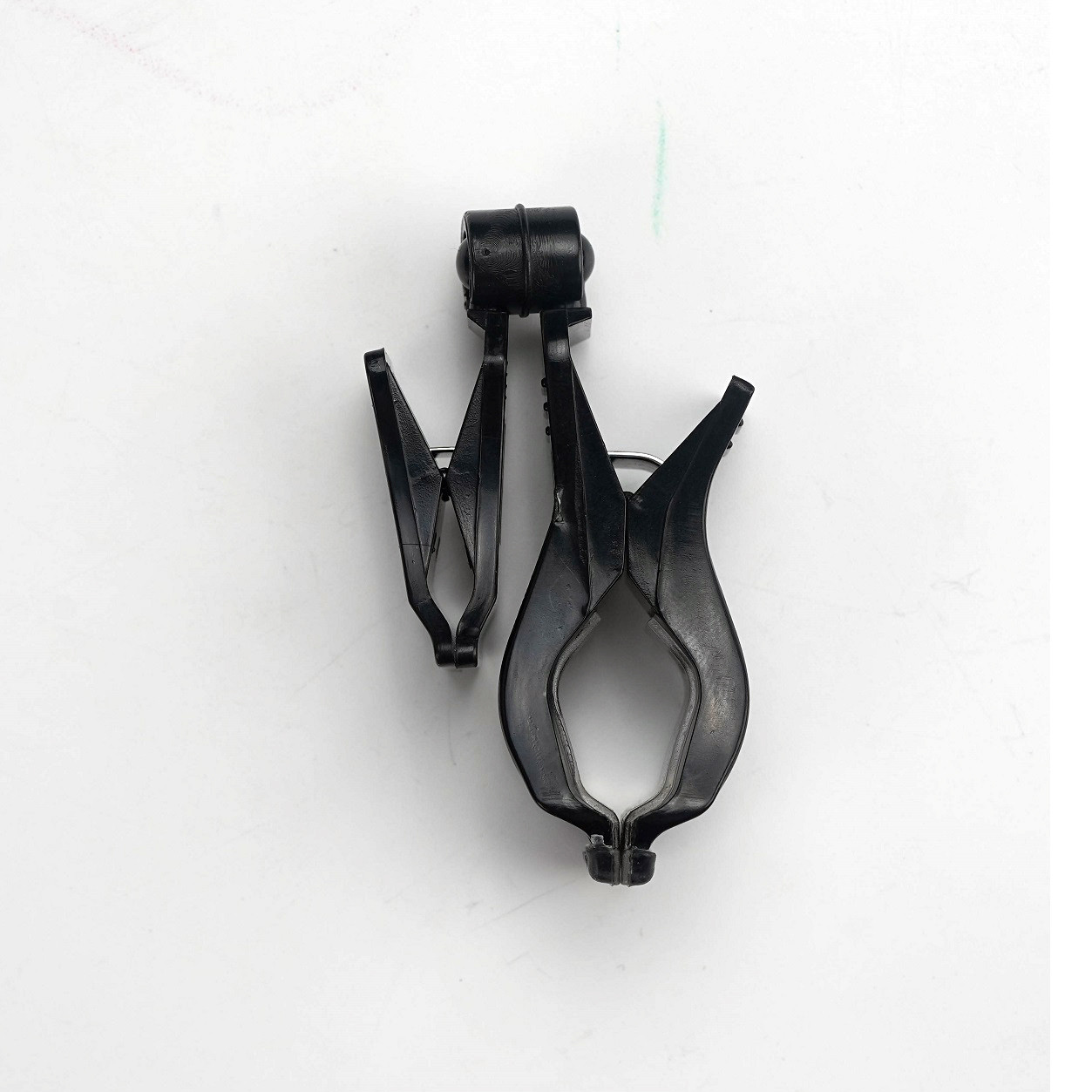 POP Sign Sign Holder and Clamp | Metal Spring | 4.3"H | Black/White