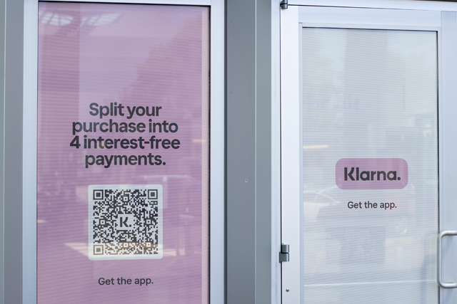 QR Codes On Signs: 11 Genius Use Cases For Retail Inspiration - The ...