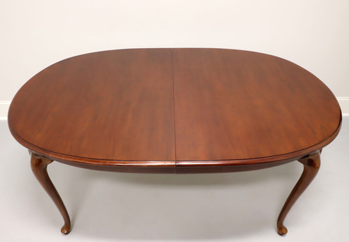 SOLD - THOMASVILLE Collectors Cherry 752 Queen Anne Dining Table - Boyd ...