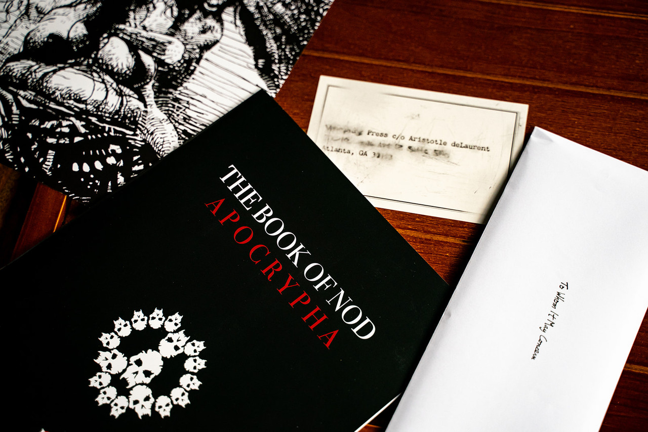 Vampire: The Masquerade 5th Edition The Book of Nod Deluxe Artifact ...