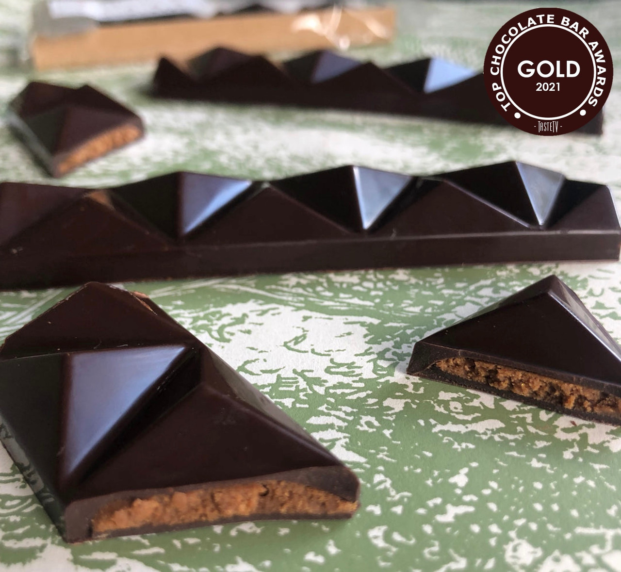 Complete Artisan Sweets x Harth Chocolate Gift Box