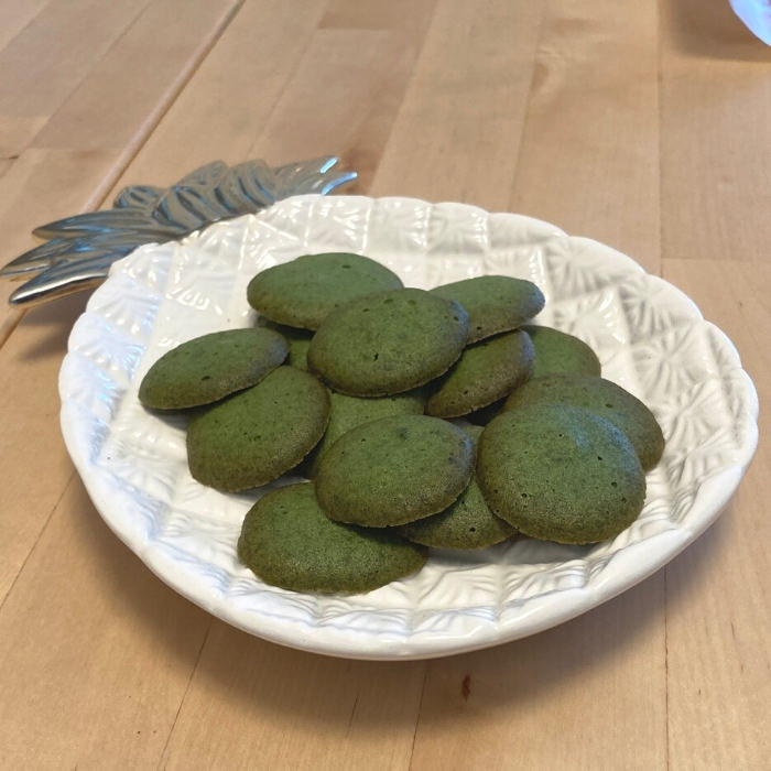 Recipe: Matcha Langues de Chat (Thin Matcha Biscuit Cookies) - TeaLife
