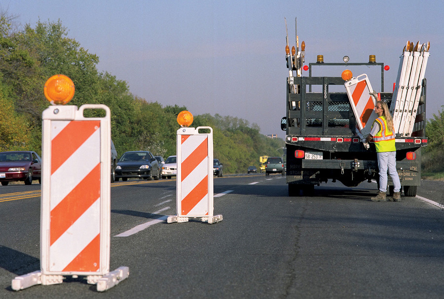 Verticade™ Vertical Panels - Channelizer Cones | TAPCO