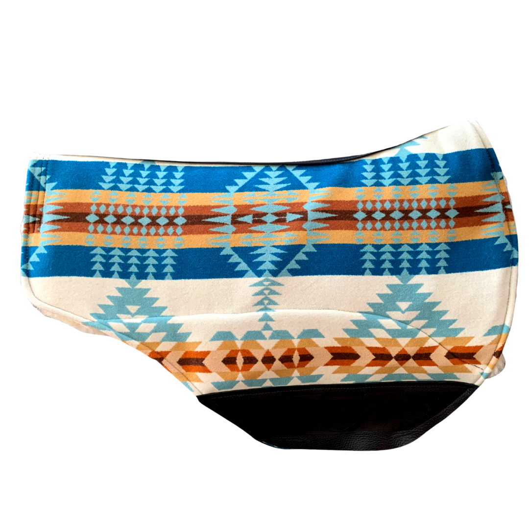 Shaped Western Trail in Coyote Butte Navy