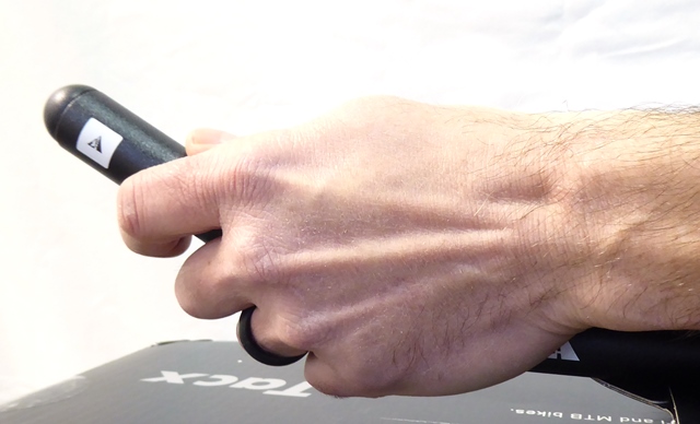How to Choose a Aerobar Extension For Your Triathlon or Time Trial ...