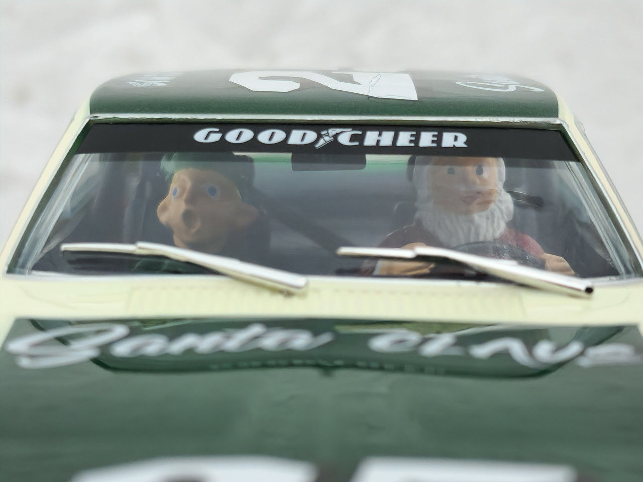 P177 Pioneer Santa's Dodge Charger Hemi 426 Green/White, #25 1:32 Slot ...