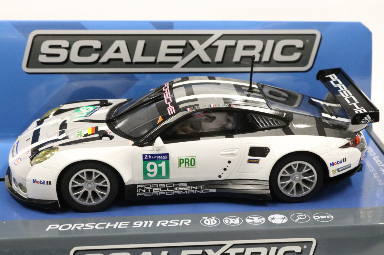 Scalextric C3944 Porsche 911 RSR Le Mans 24h 2016, #91 1/32 Slot Car ...