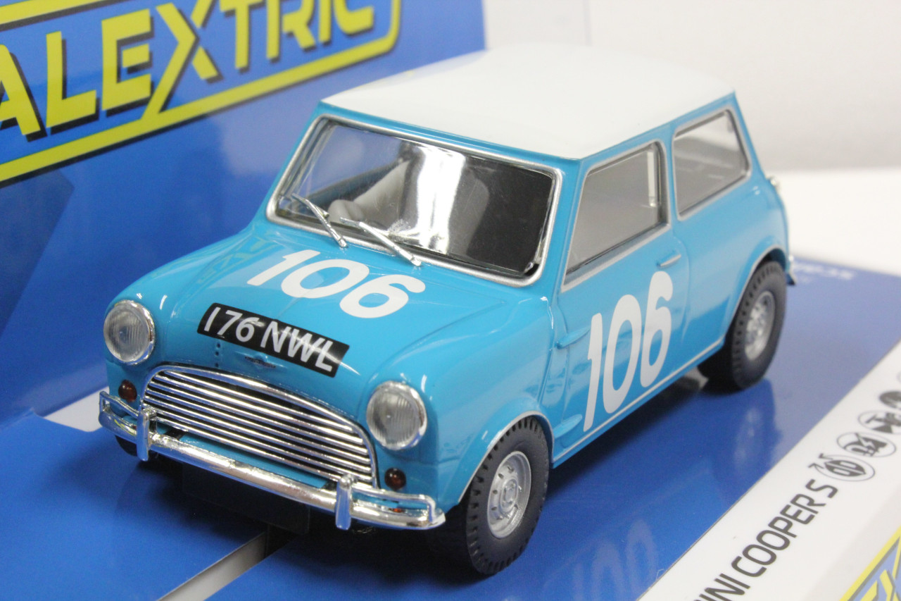 C3913 Scalextric Austin Mini Cooper S Targa Florio 1962 #106 1:32 Slot ...