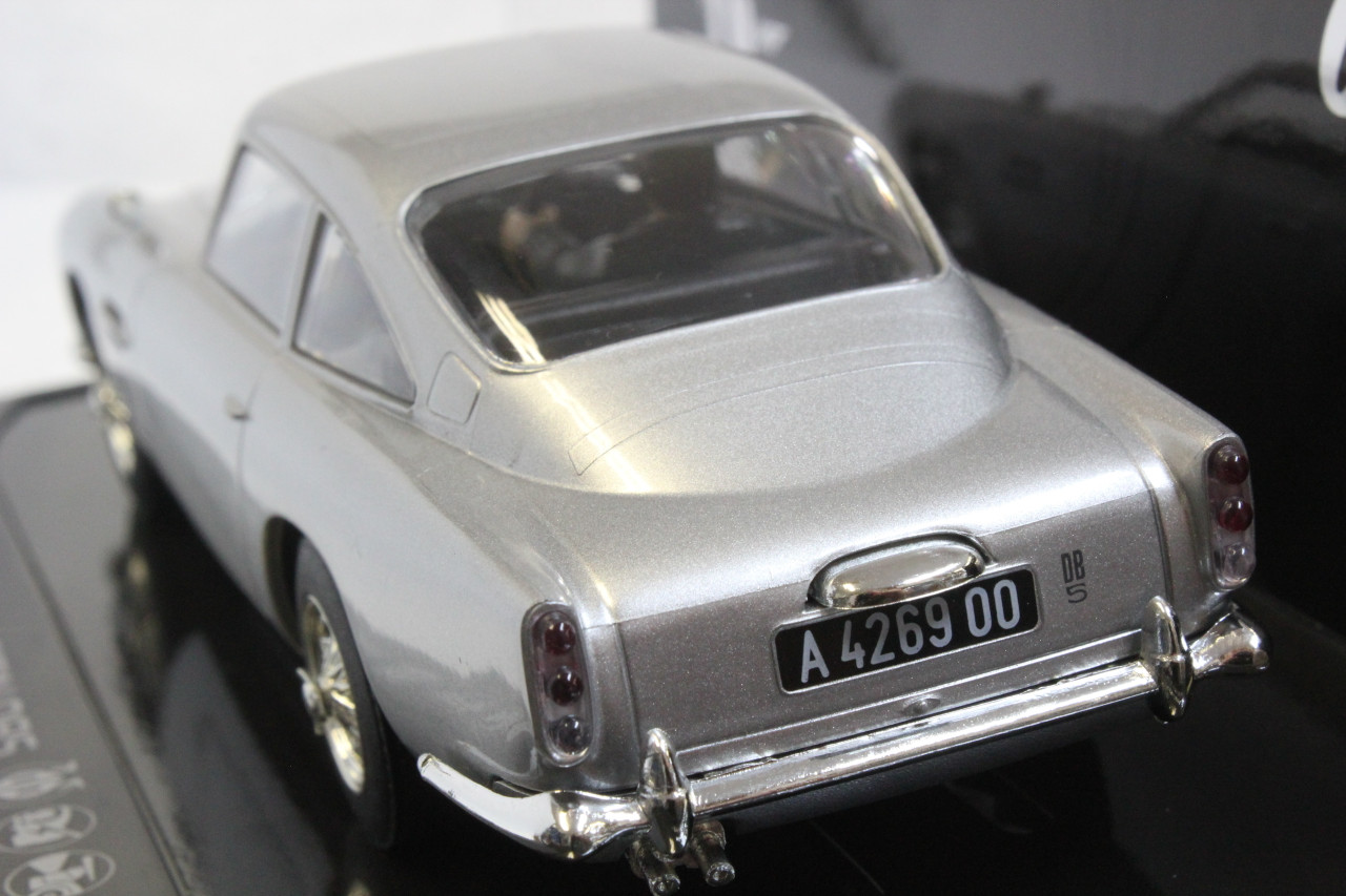 C4202 Scalextric James Bond Aston Martin DB5 - No Time To Die 1:32 Slot ...