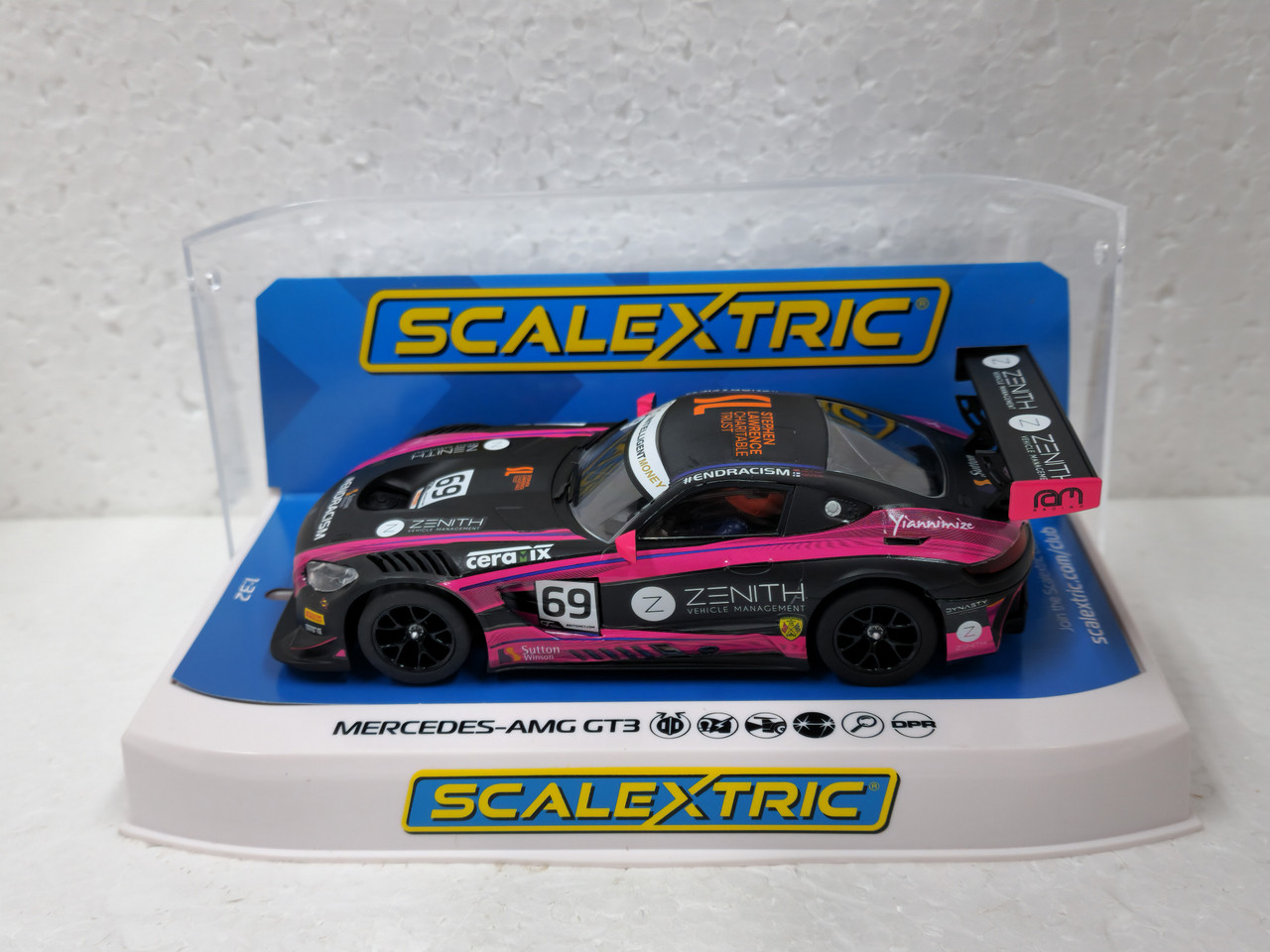 C4242 Scalextric Mercedes AMG GT3 British GT 2020, #69 1:32 Slot Car ...