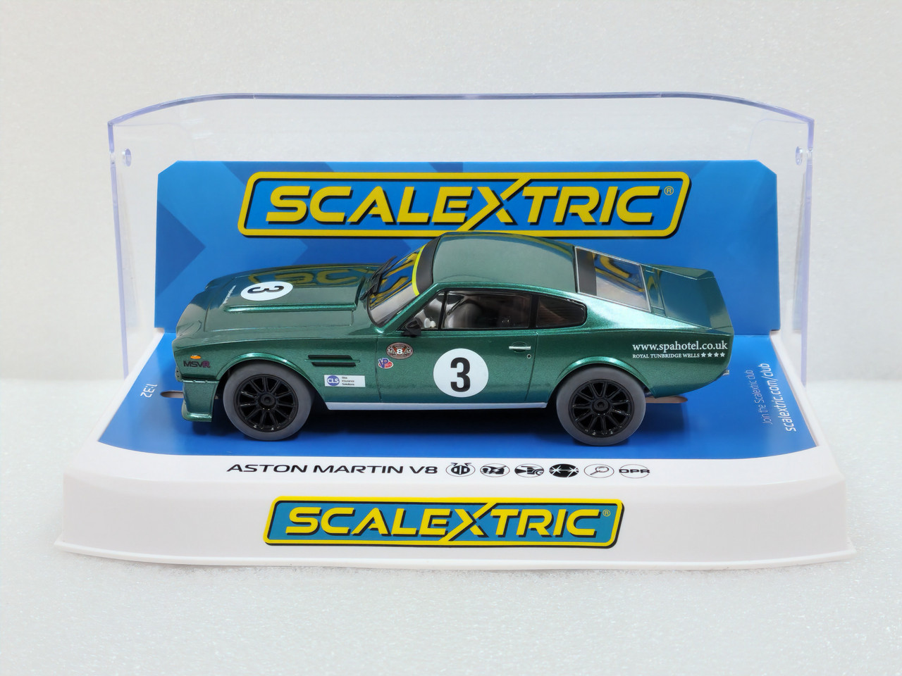 C4256 Scalextric Aston Martin V8 Chris Scragg Racing 1:32 Slot Car ...