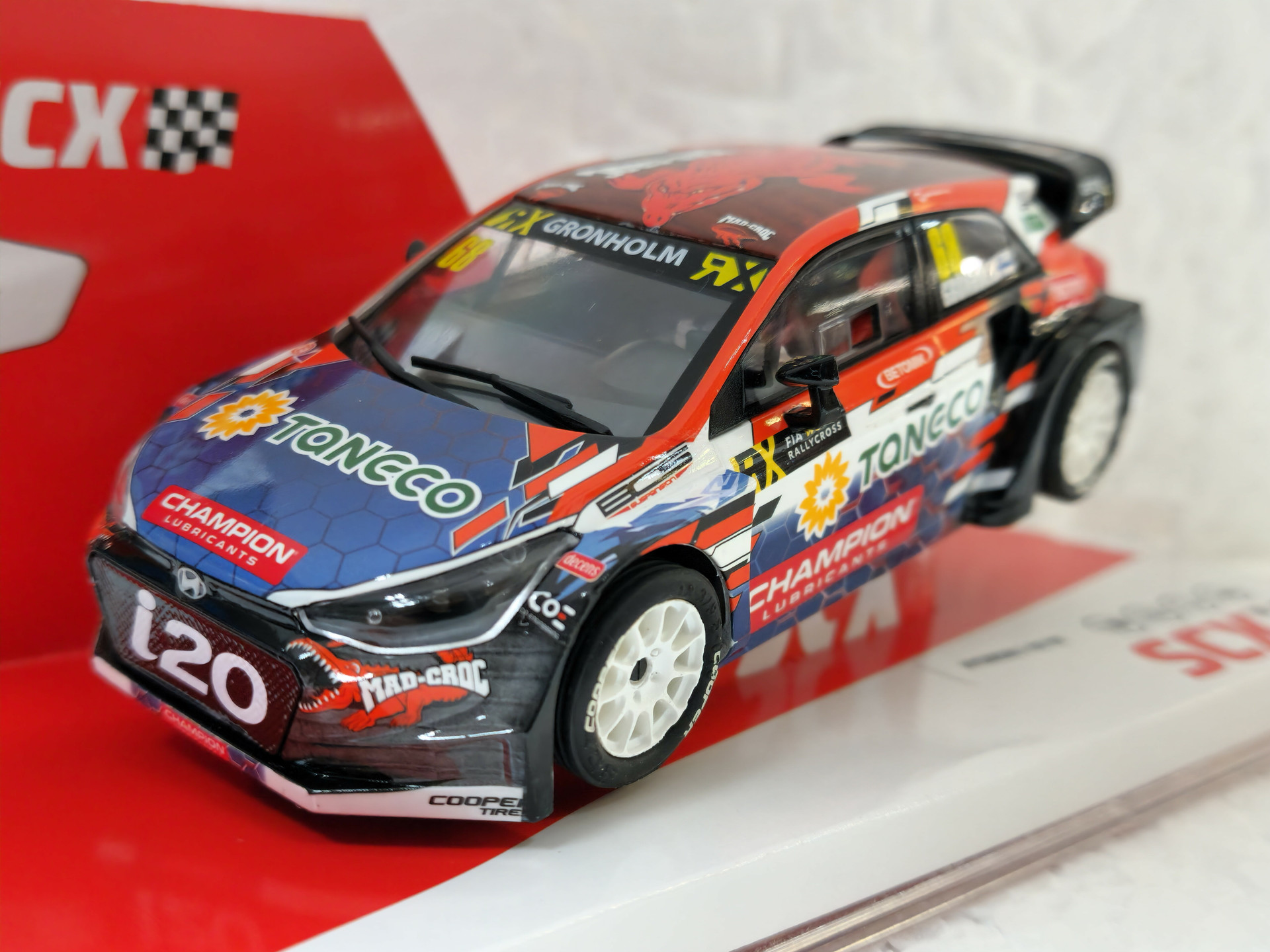 SCX 1:32 Slot Cars