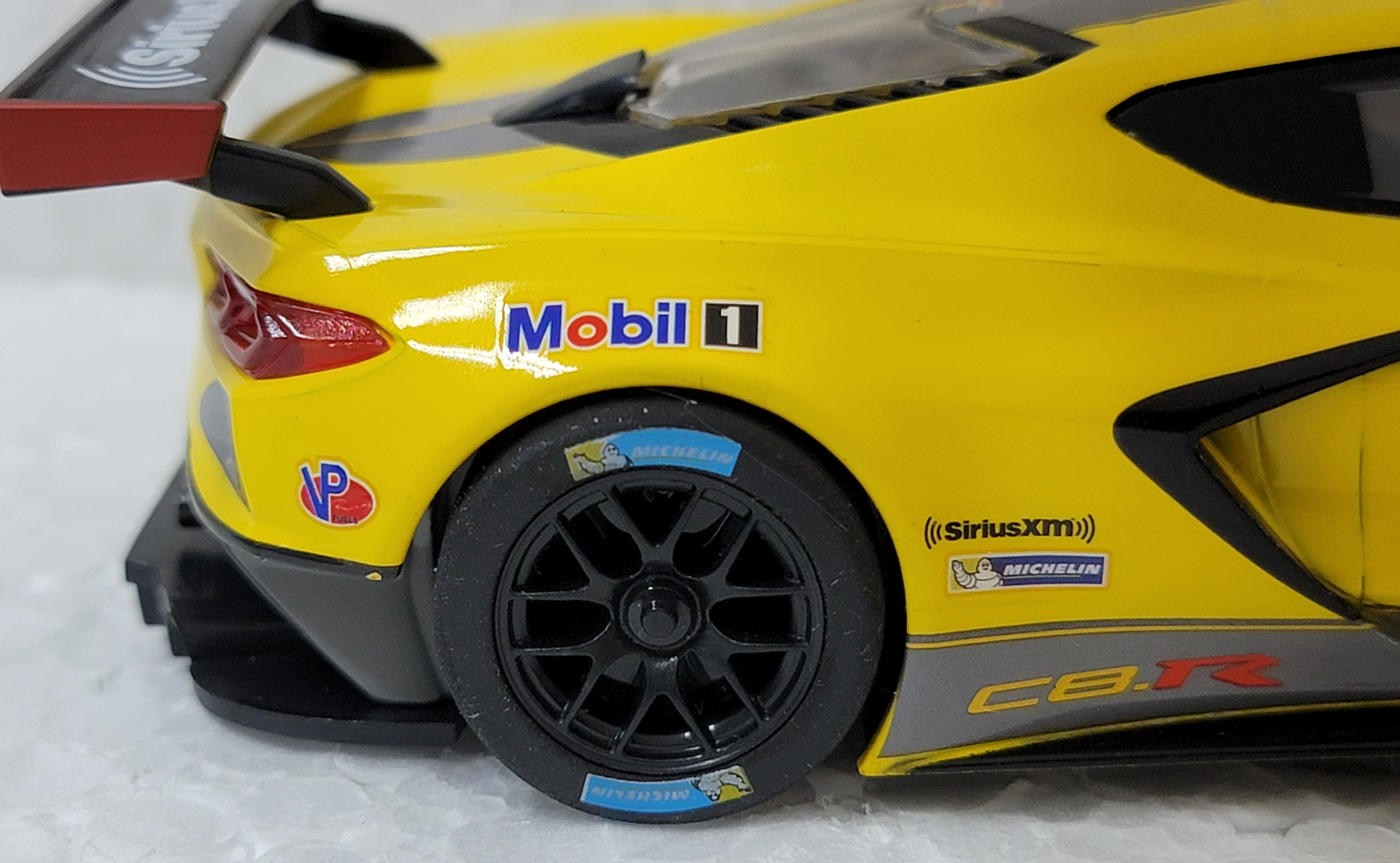 C4246 Scalextric Chevrolet Corvette C8R 24hrs Daytona 2020, #3 1:32 ...